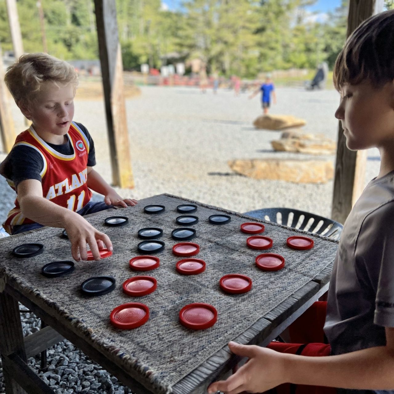 Highlands Outpost | Earnhardt Outdoors